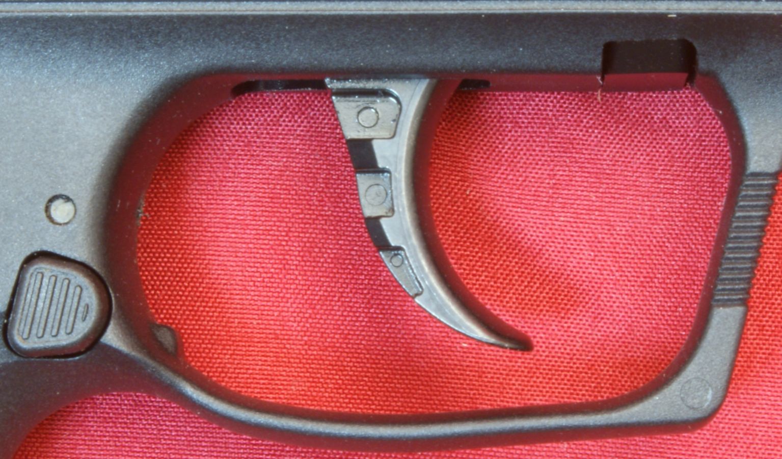 Ruger SR22 Pistol Review: Part 3 - External Features